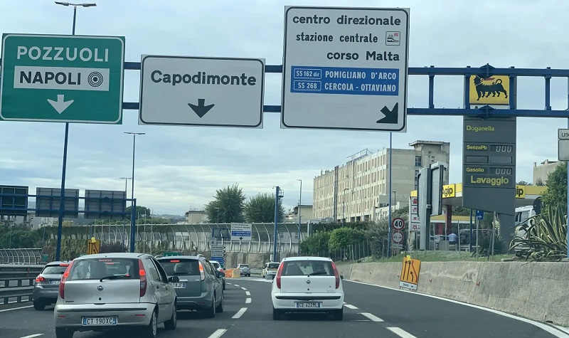 La tangenziale di Napoli – Un esempio per il nostro futuro – Italiani
